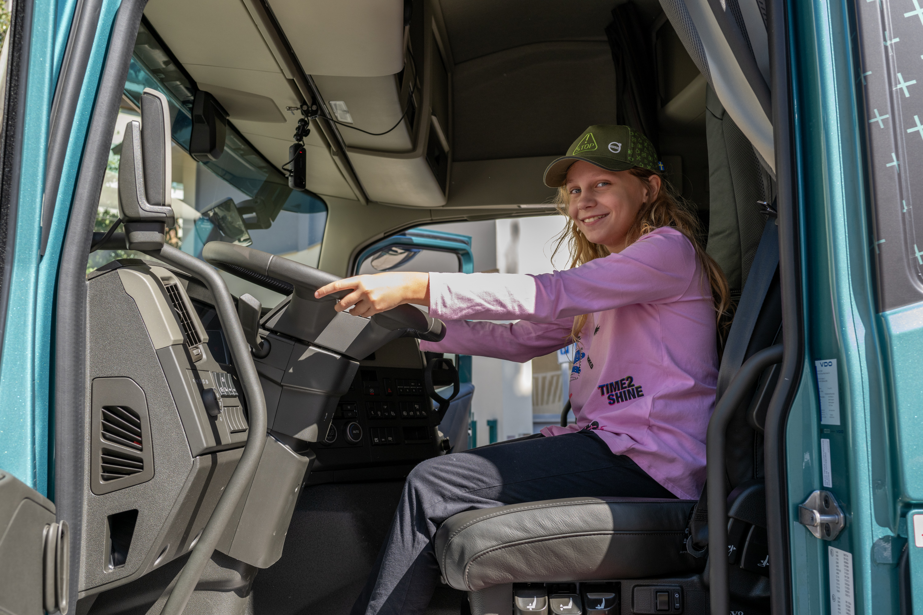 Volvo Trucks Italia ha partecipato al No Parking Day di Milano con Stop ...